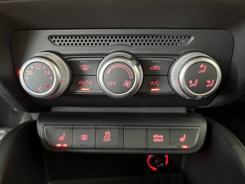 AUDI A1 1,8 TFSI 192 S-LINE S-TRONIC | A.R.T automobiles