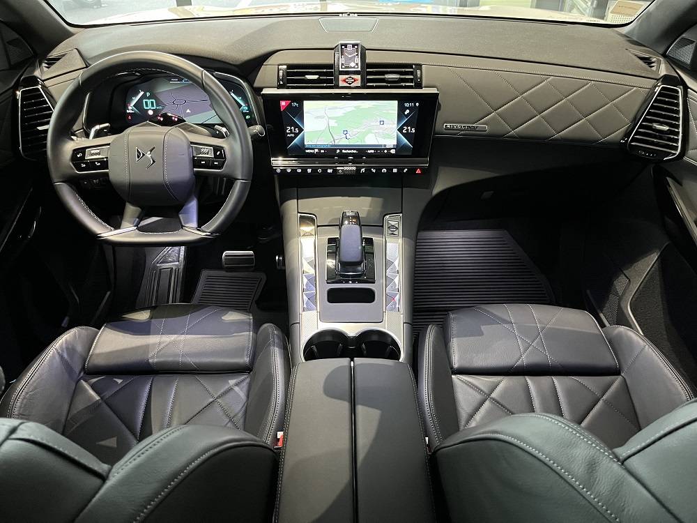 DS DS7 CROSSBACK E-TENSE 225 RIVOLI | A.R.T automobiles